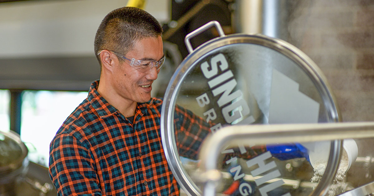 Handbook Policy: Dress and Grooming | Brewers Association